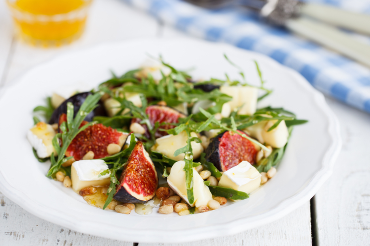 Figne, ost og ruccola salat | Arono.dk